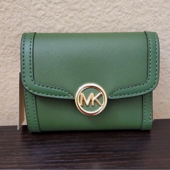 MICHAEL Michael Kors | Bags | Nwt Michael Kors Leida Medium Wallet Fern ...